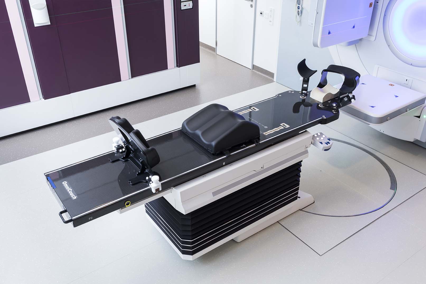 MacroMedics® introduces OmniCouch™, a new generation radiotherapy ...